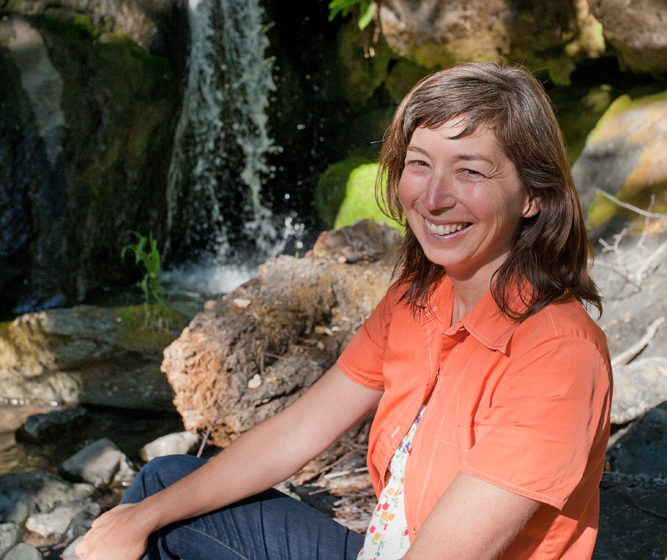 about – Melinda Stone